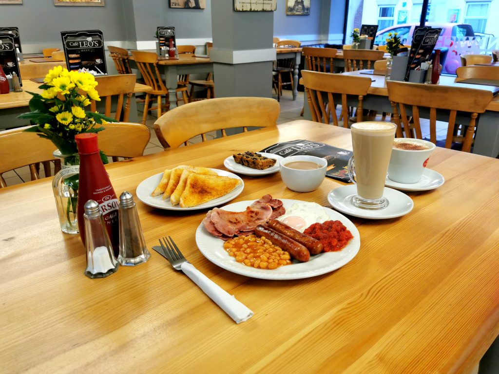 Cafe LEO'S – Cafe Restaurant